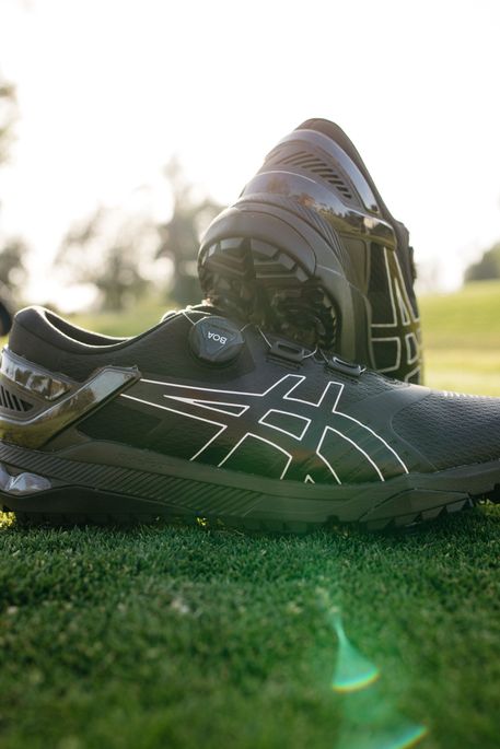 Dunlop Sports Americas Unveils New ASICS Golf Shoe | Golfing Magazine